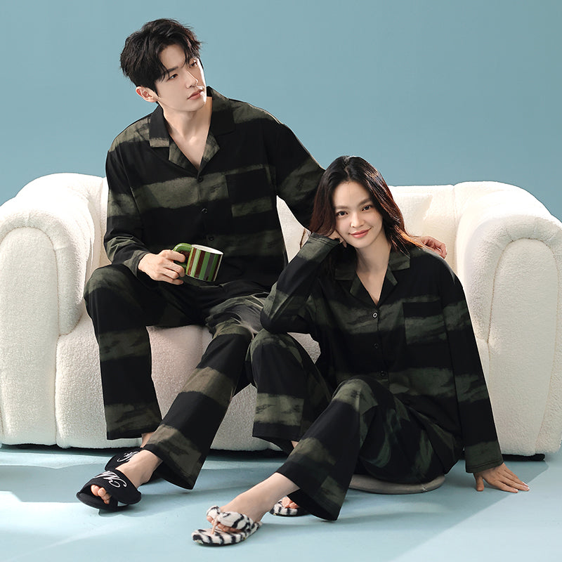 Stylish & Cozy Couple Pajama Sets – Matching Sleepwear for Two | Crushimo